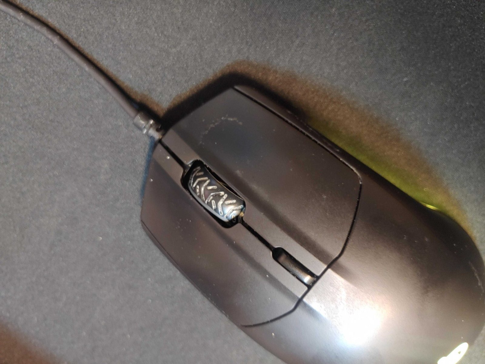 How To Clean A Mouse Scroll Wheel For Optimal Performance - Mouse RGB